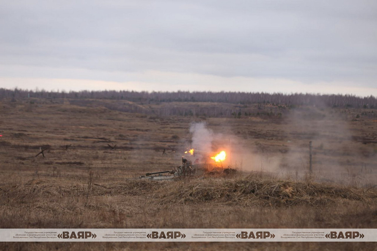 Занятия по боевой подготовке с военнослужащими 120 омбр — ВАЯР